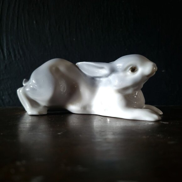 Zaphir | Accents | Vintage Zaphir Lladro Bunny Rabbit Crouching ...